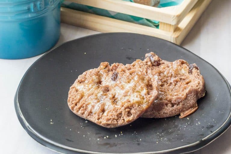 Cinnamon Raisin English Muffins | stetted