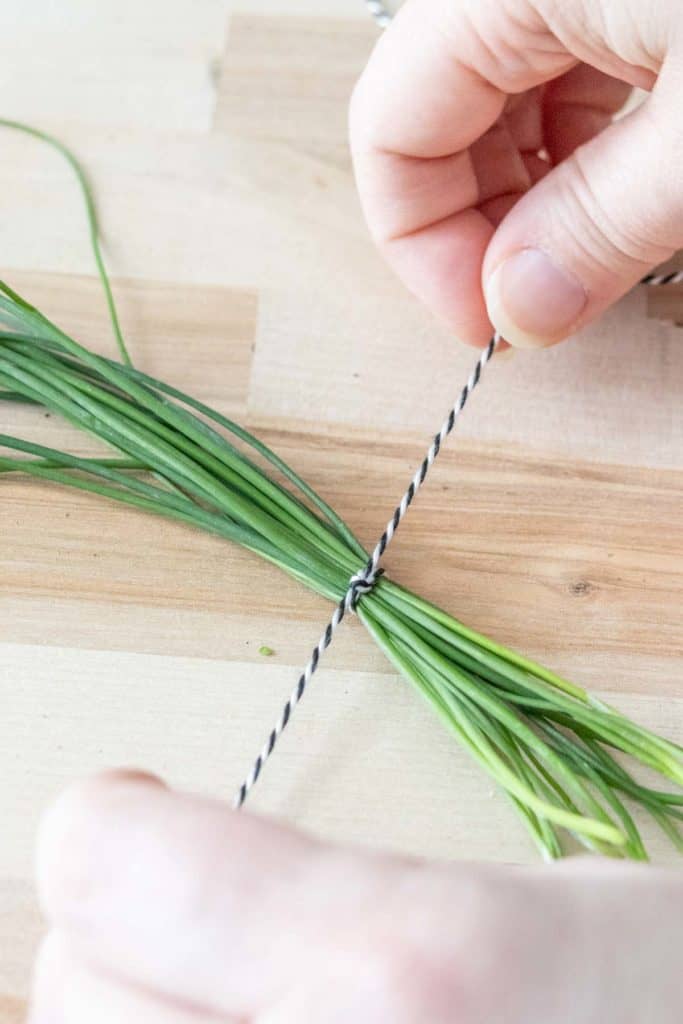 How to Dry Chives - stetted
