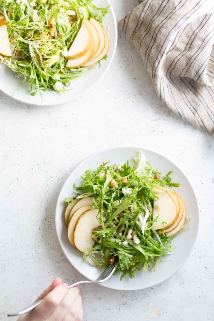 Frisée Salad with Pears